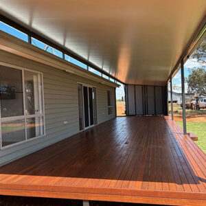 Experience Rustic Comfort with Aussie Outback Shacks